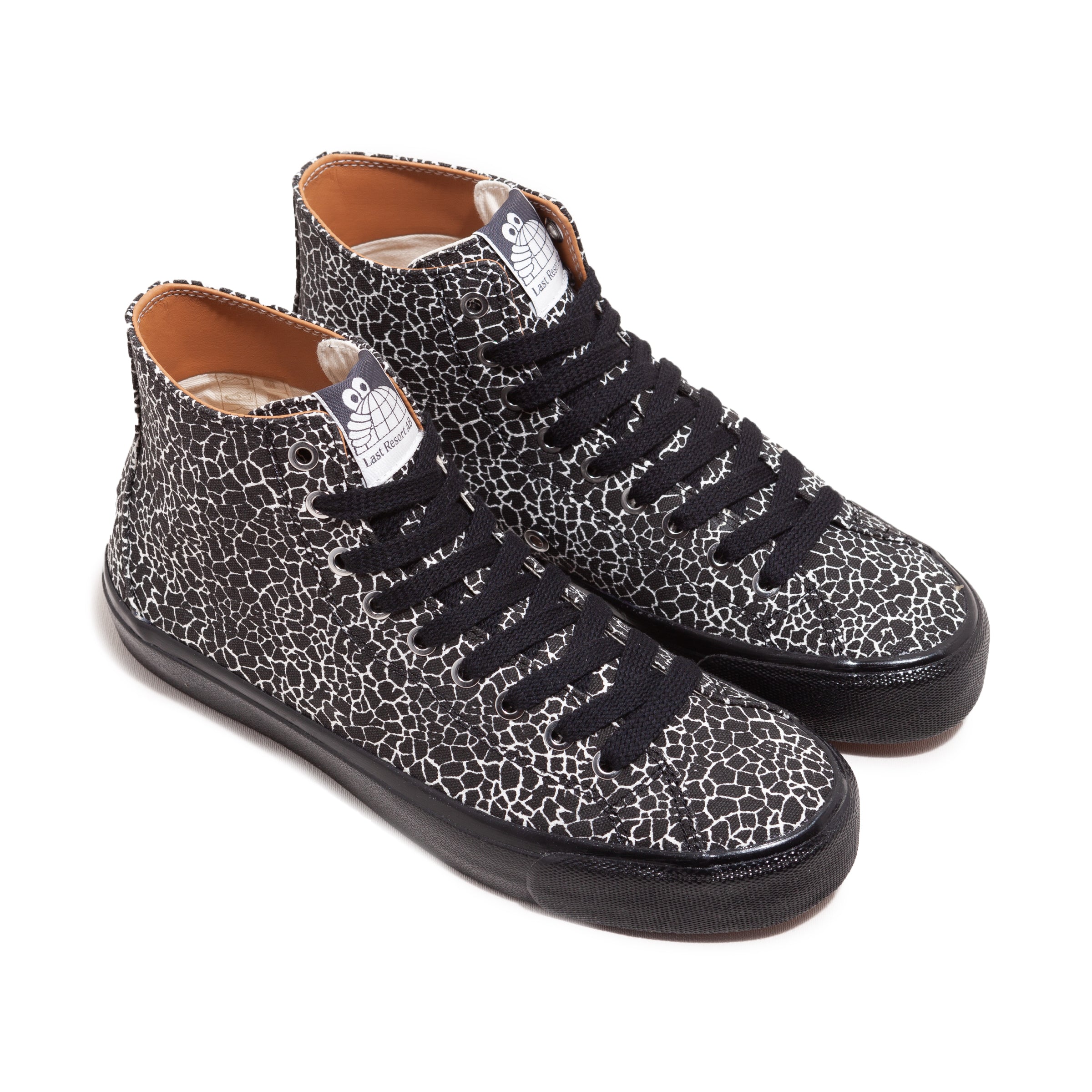 last resort ab VM003 canvas hi (cracked black-white / black) – Mohxa ...